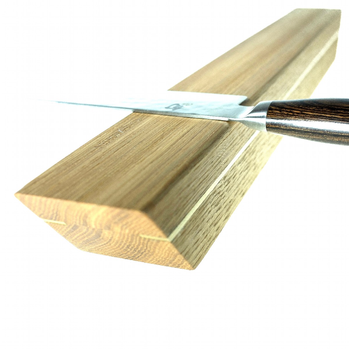 Rune-Jacobsen knivmagnet til 7 knive i egetræ - KBEX40-E